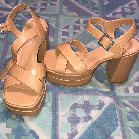 Soda | Shoes | Tan Platform Sandals | Poshmark